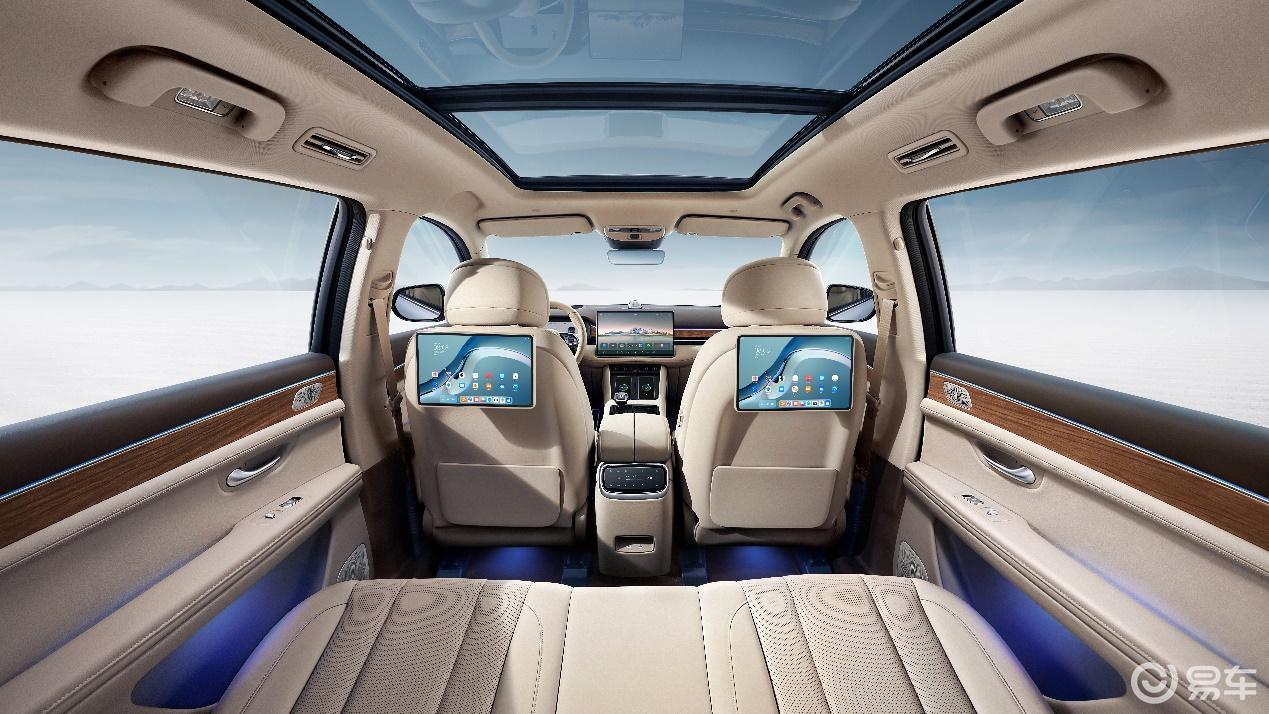 问界M7后排HUAWEI MagLinkTM拓展出空间场景新玩法_易车