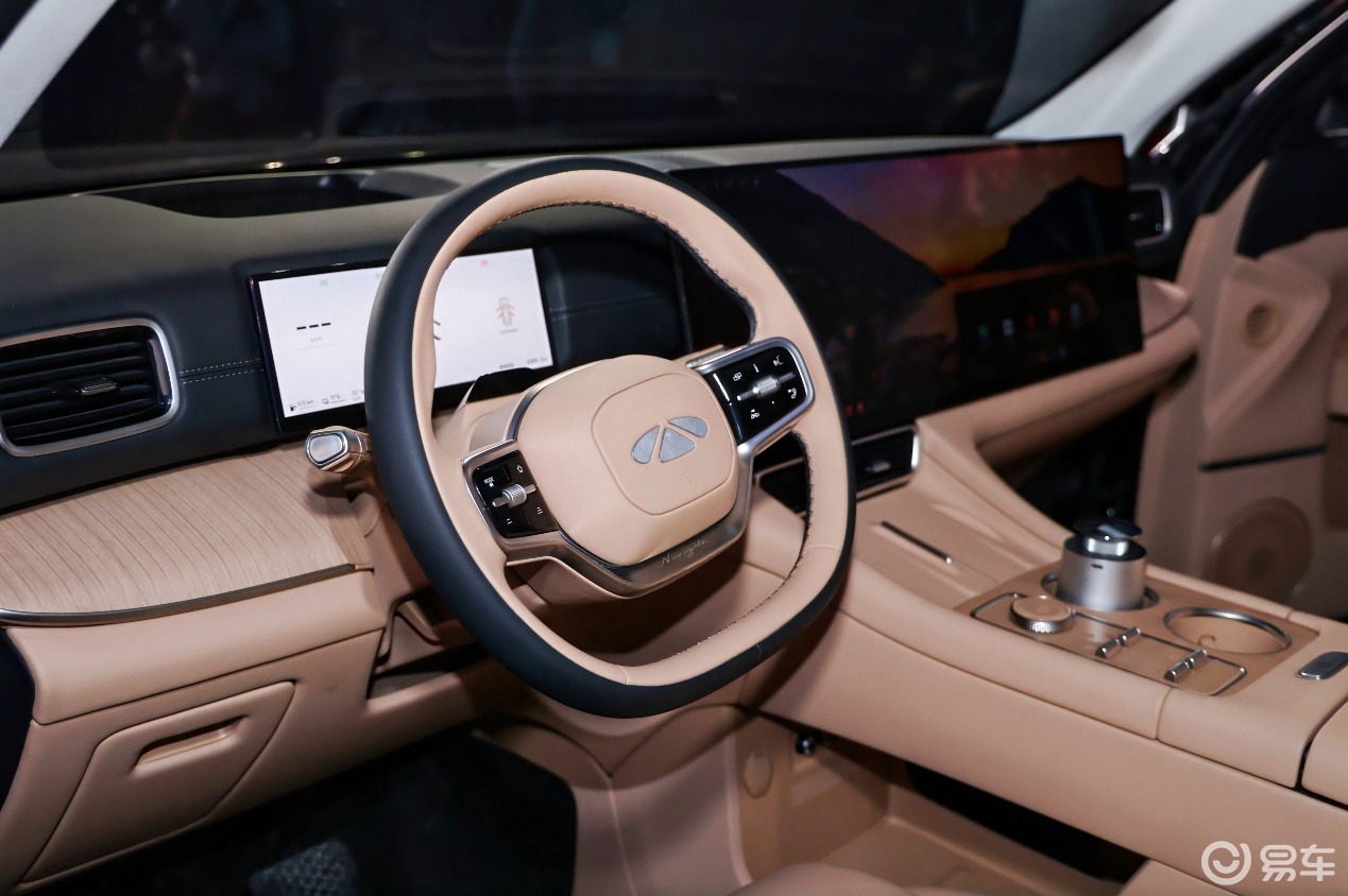 30 万级六座 SUV，风云 T11 凭啥叫板理想、问界_易车