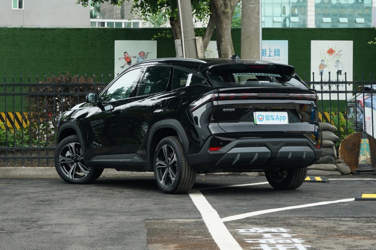 这两款新能源SUV如何选？ 长安启源Q05对比银河L7_易车