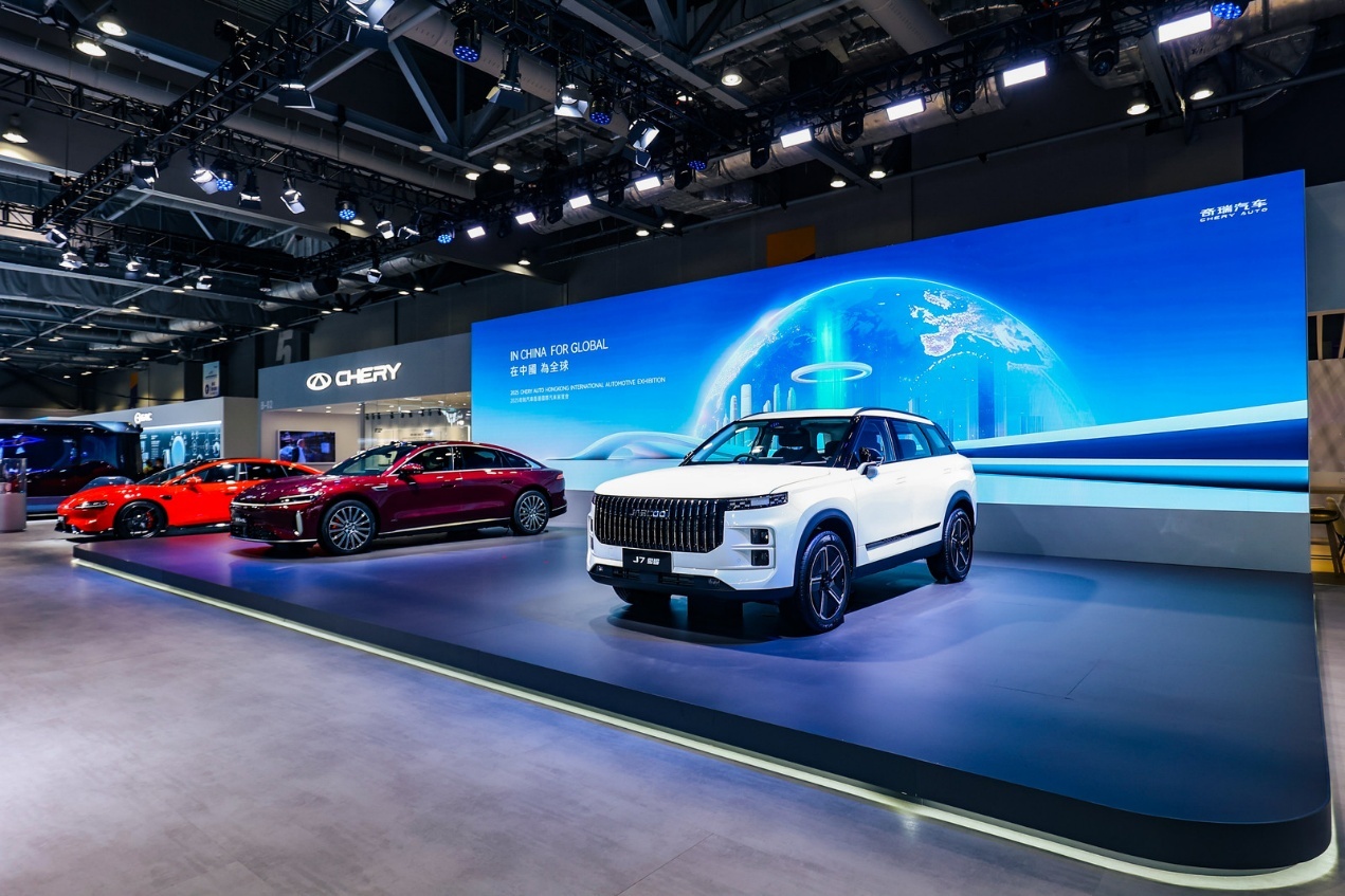 生而全球，生而极致丨奇瑞风云A9L首登2025香港车展-智能车-资讯-头部财经