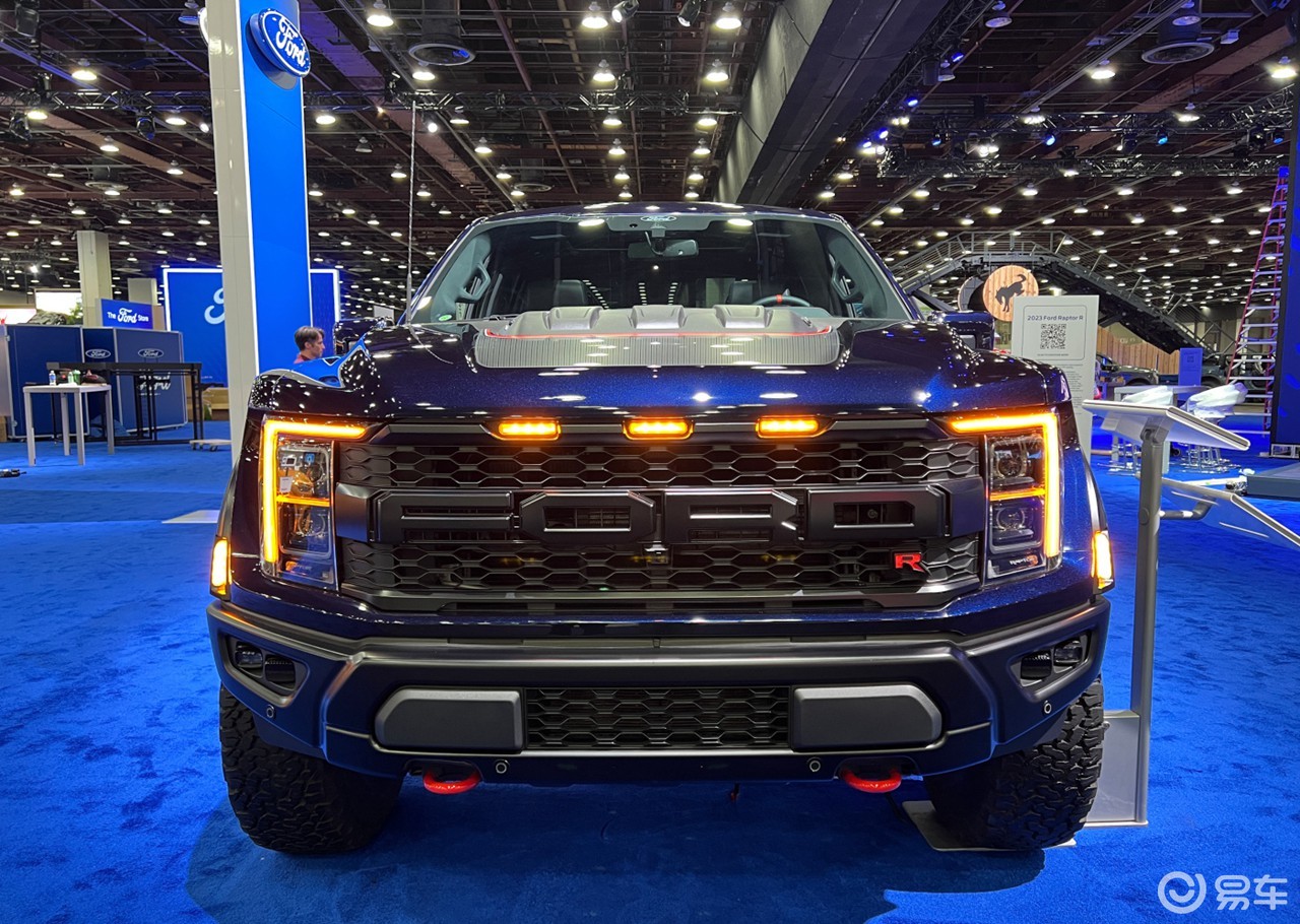 福特F-150猛禽R，5.2L V8发动机，适合重度越野_易车