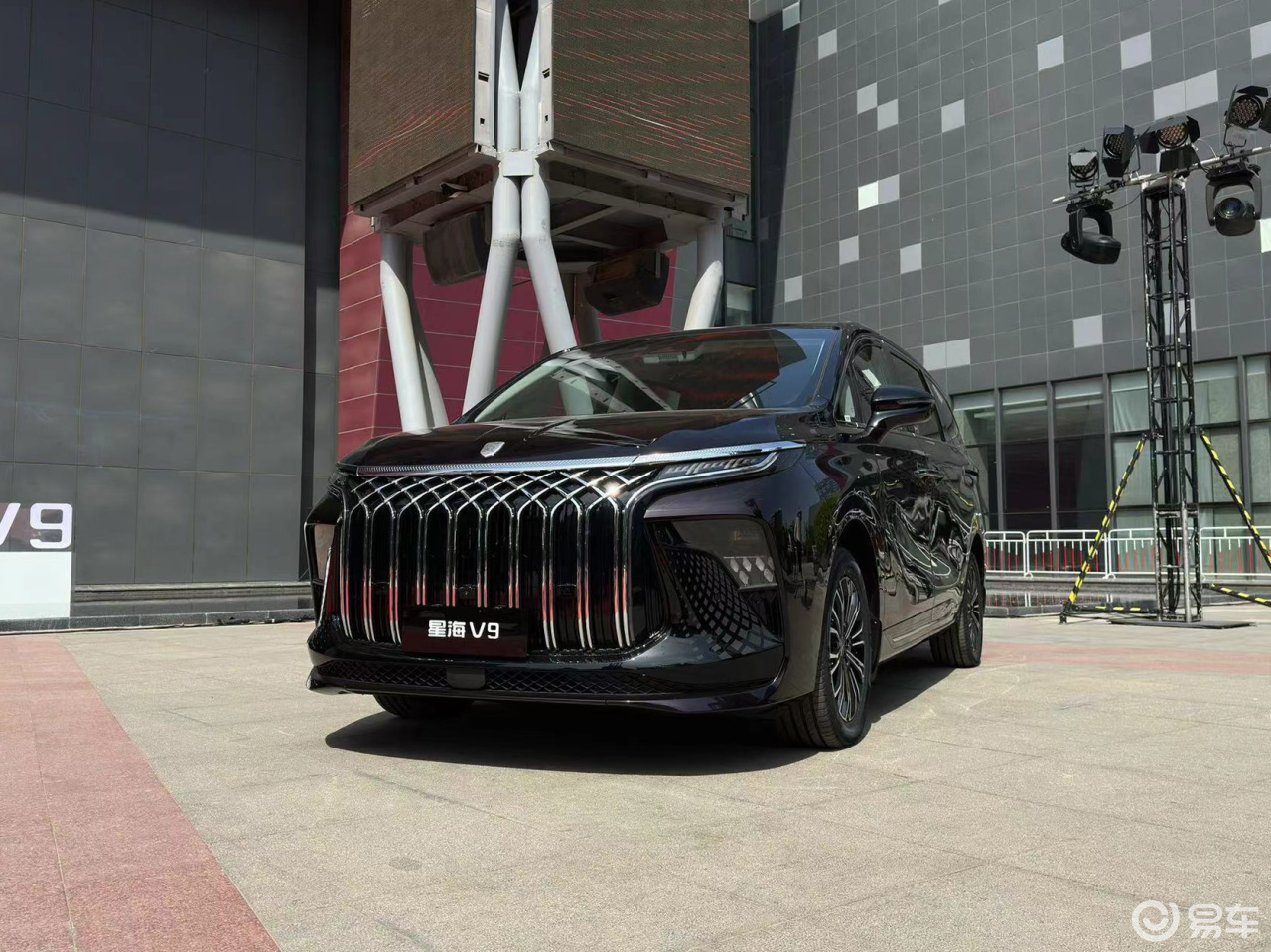 “9字辈”新员！东风风行星海V9开启预售！_易车