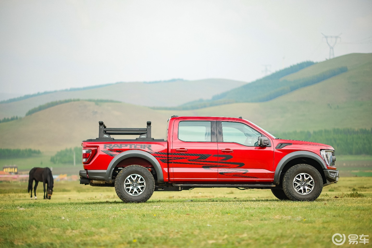 塞上驭“猛”，夏日逐风 F-150猛禽烈焰风暴特别版亮相_易车