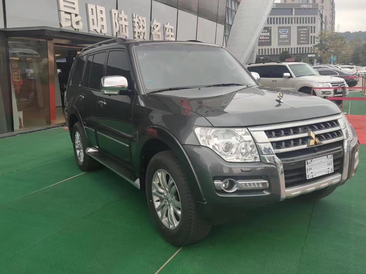 20款三菱帕杰罗V93经典硬派越野云南昆明展厅现车可分期_易车