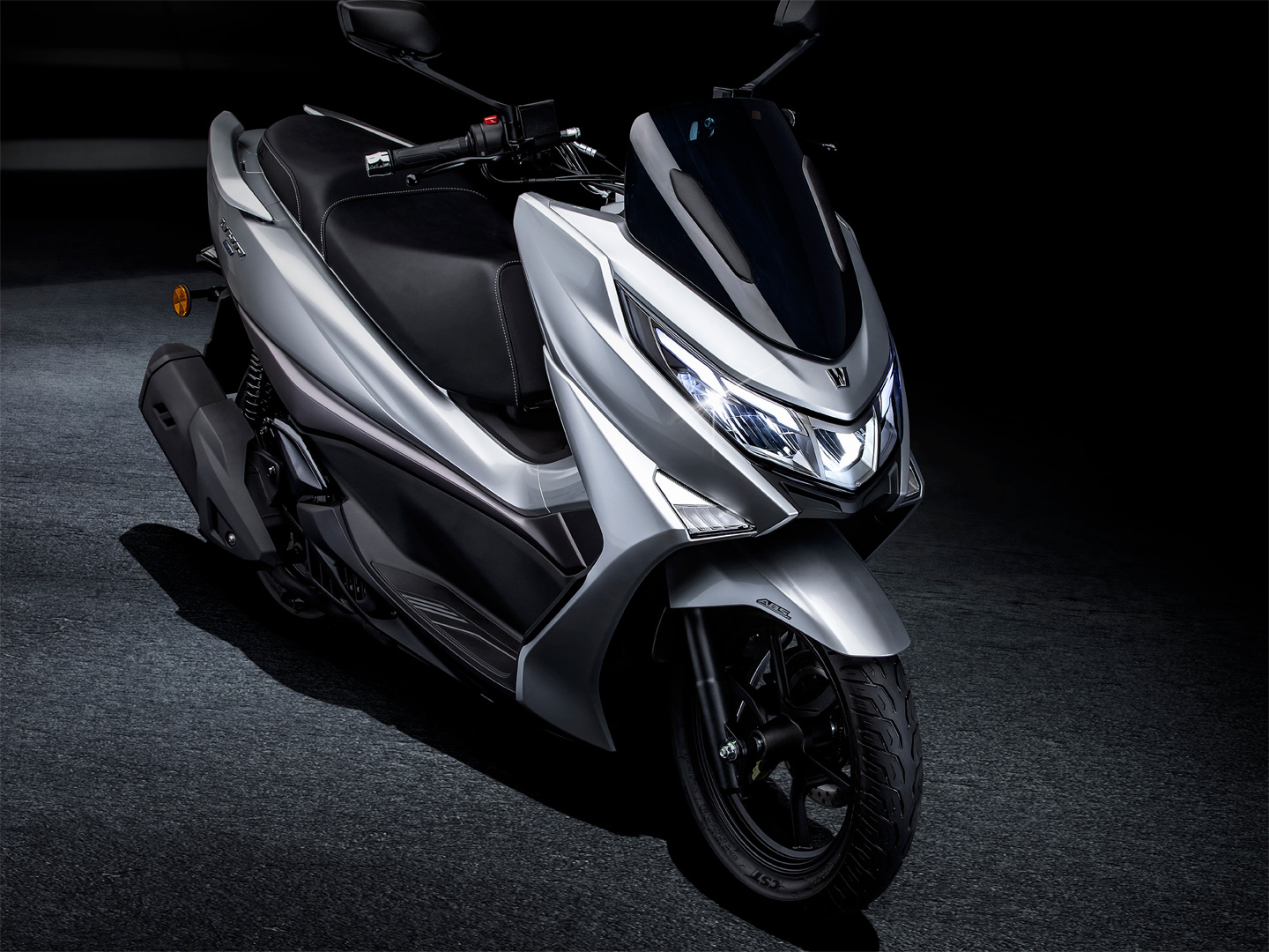 豪爵UHR150上市 售价17680元起_易车