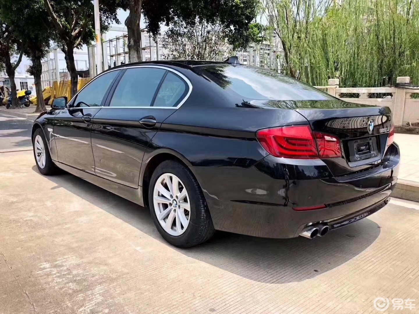 13年5月宝马525Li领先2.0T，改装大屏_易车