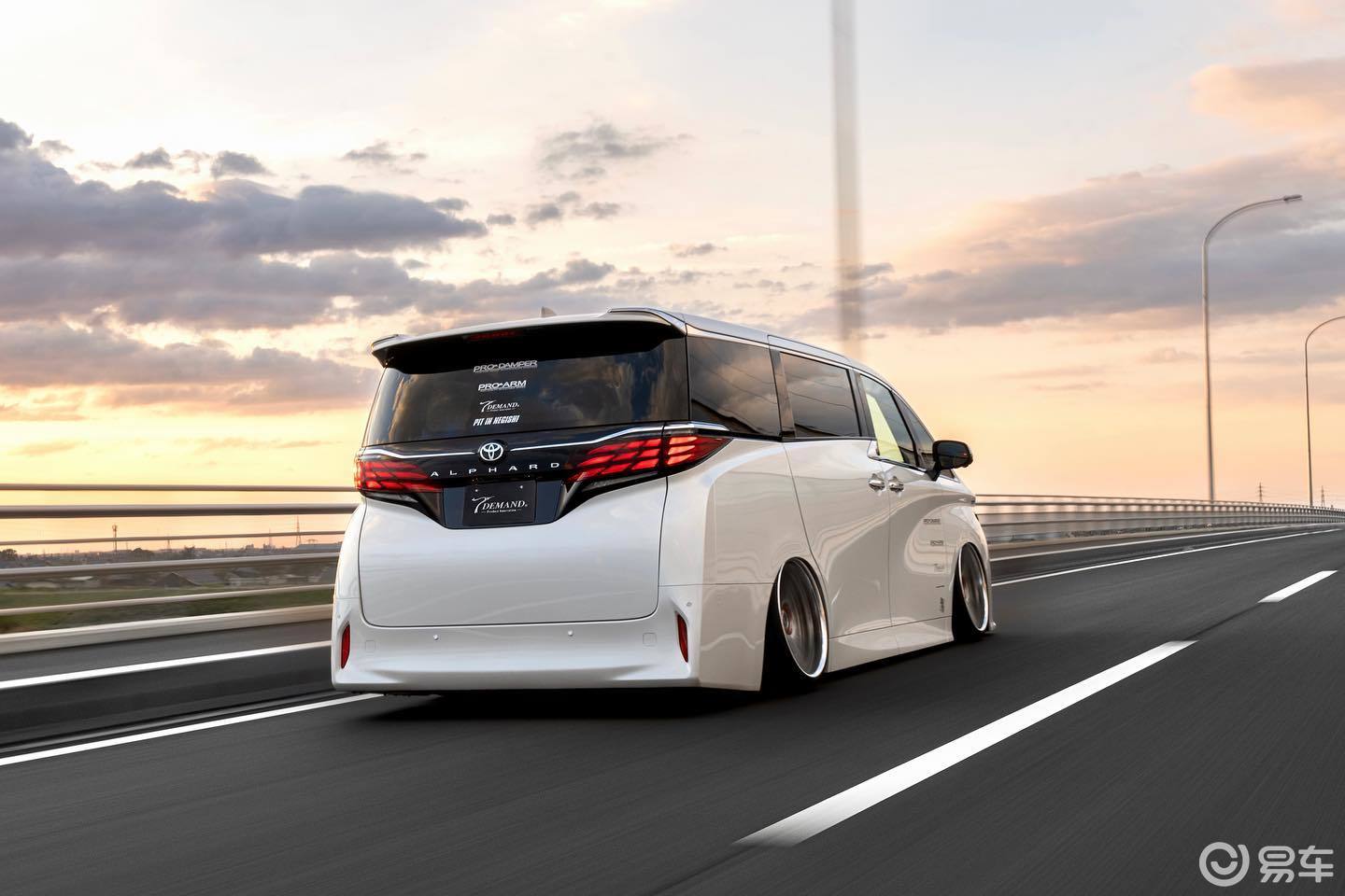 全新埃尔法T-DEMAND版发布 气动避震上身 姿态更帅_易车