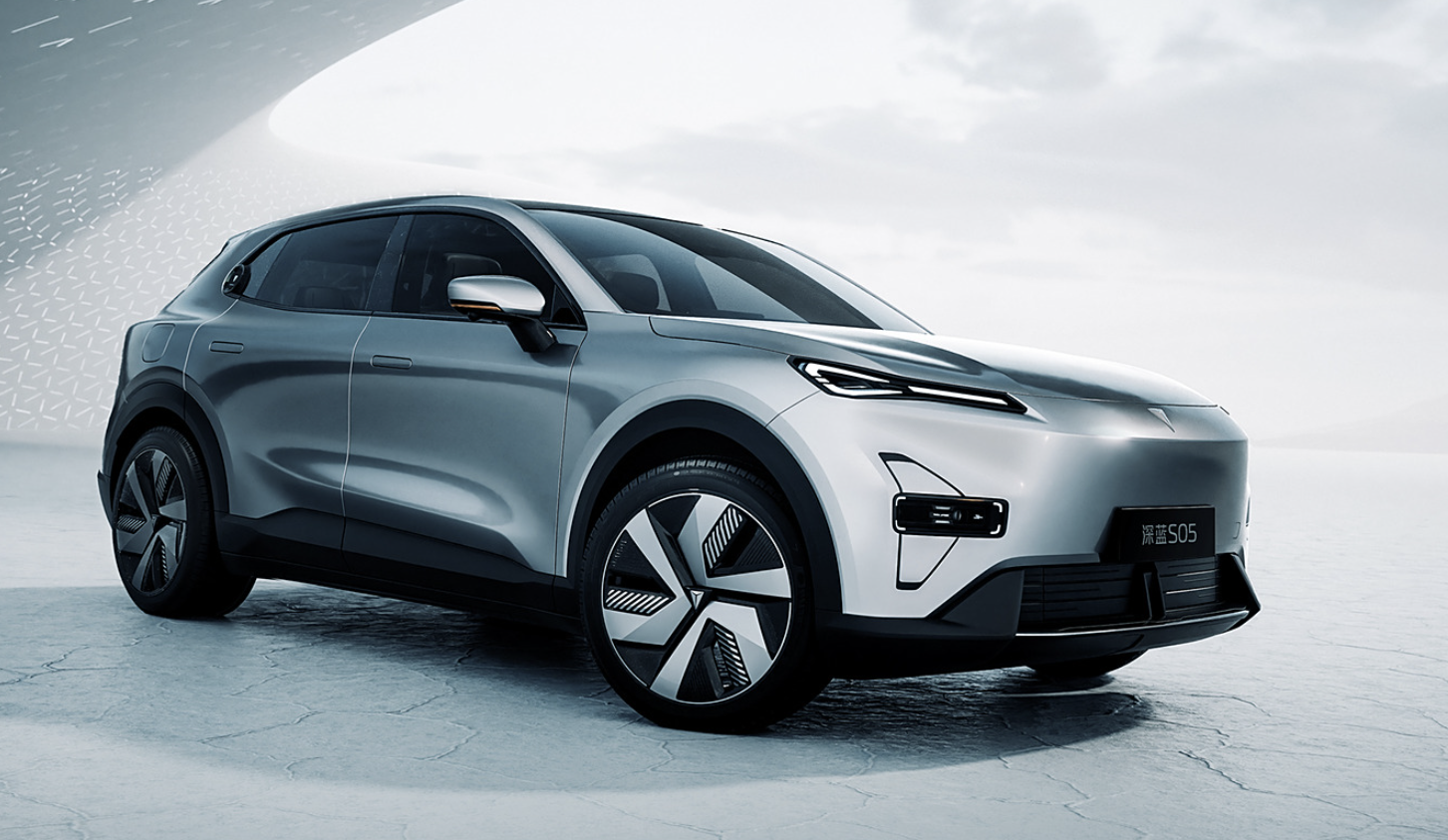 15万内智驾最优解，深蓝S05高速领航辅助NOA加持_易车