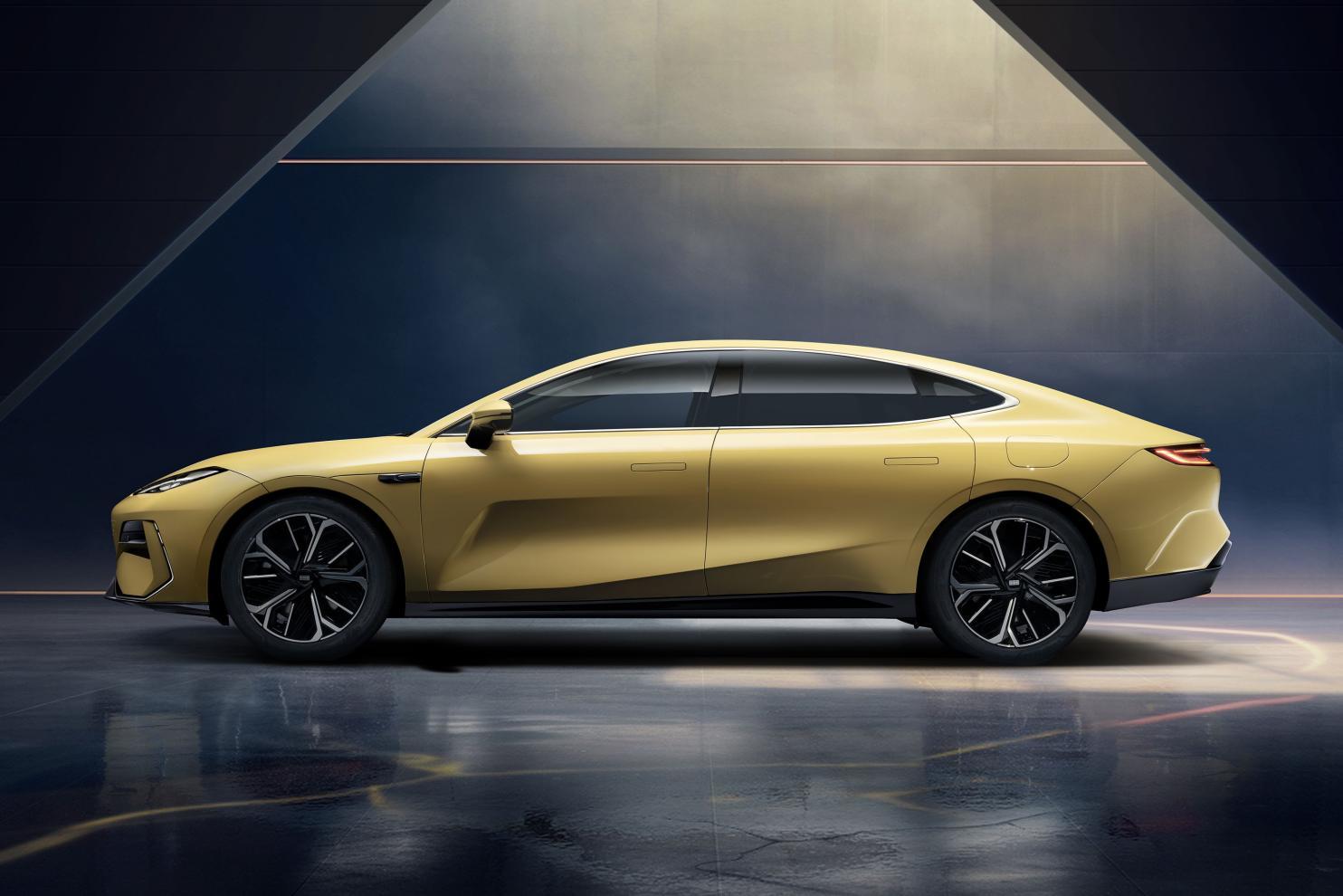 吉利银河E8电池、电机、电控、热管理系统全域800V搭载旗舰级性_易车