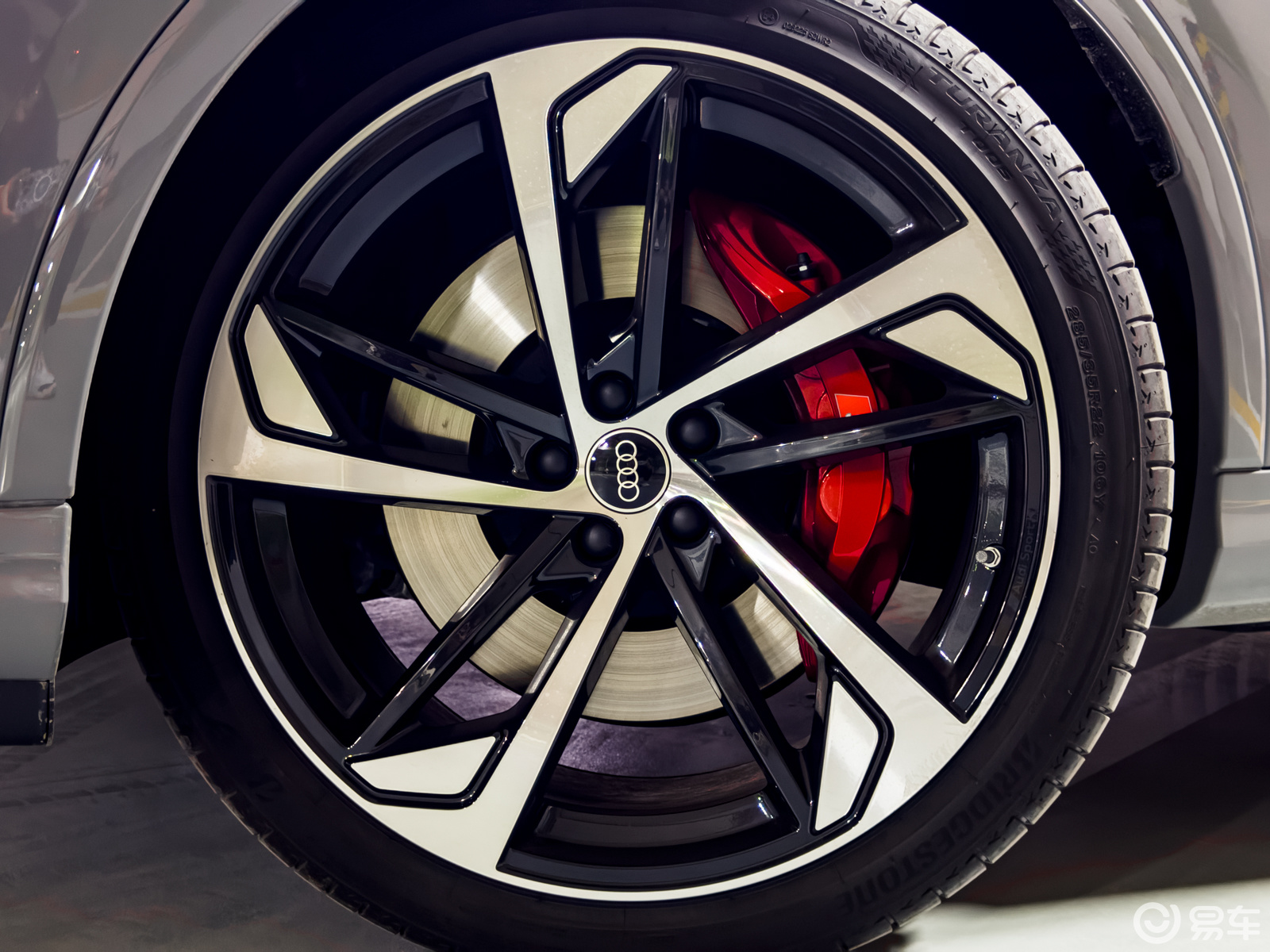 4.0T V8，507马力，四驱，大五座，绝唱之作！_易车