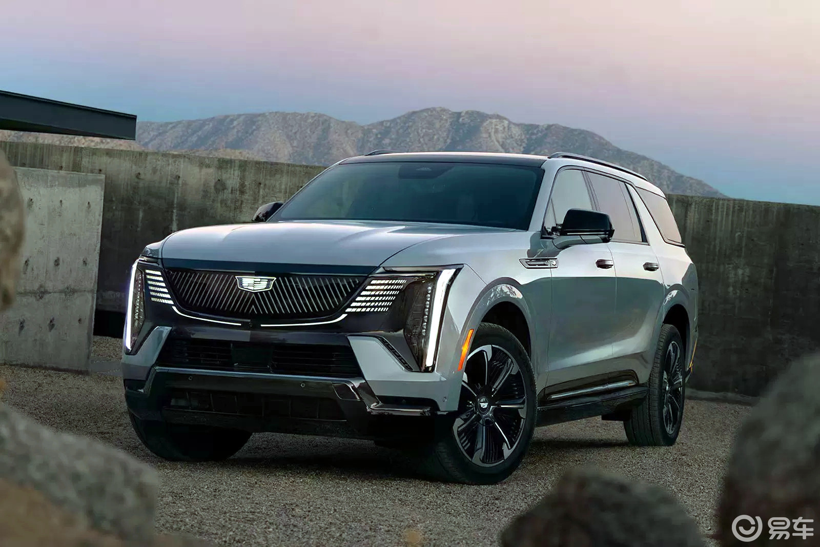 “加长版”凯迪拉克 凯雷德 IQL外观设计脱颖而出_易车