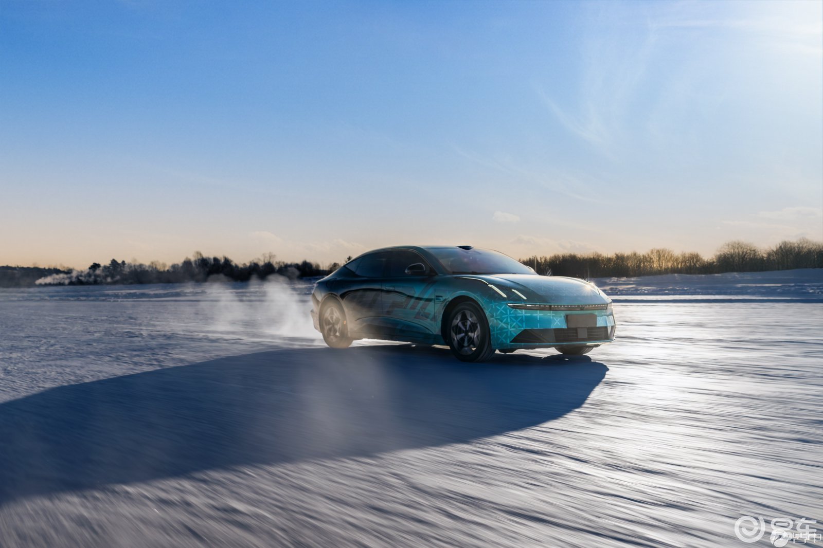 领克10EM-P官图发布，换装全新动力系统及辅助驾驶配置_易车