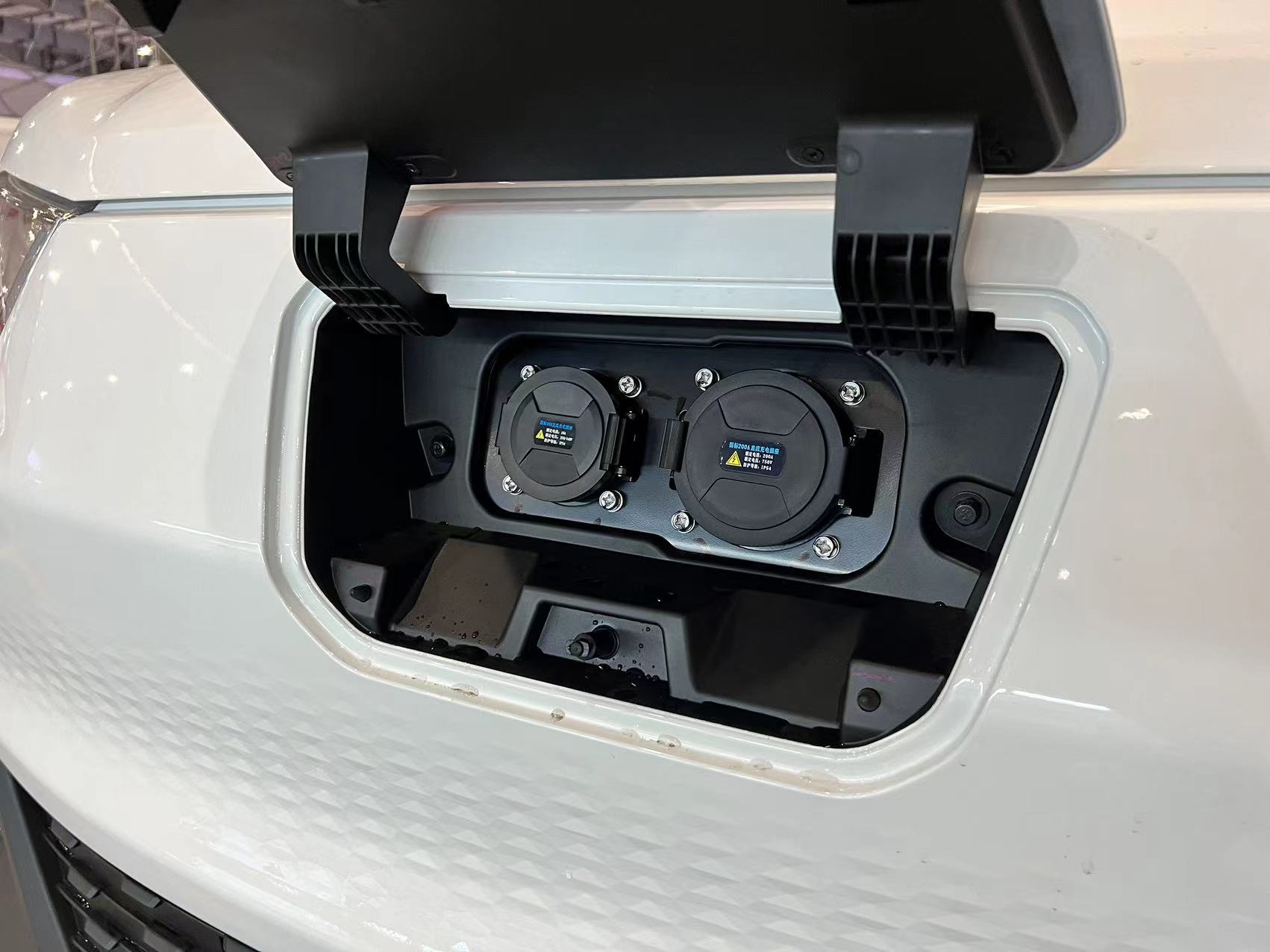 7.1m³空间/310km续航 开瑞江豚E7“新鲜出炉”_易车