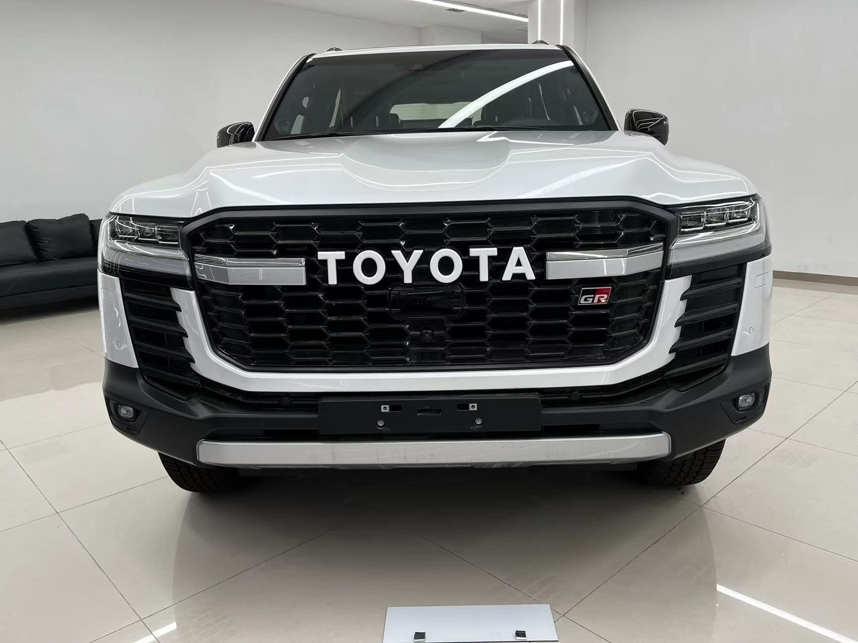 24款丰田酷路泽LC300 GR运动版满配降价啦_易车