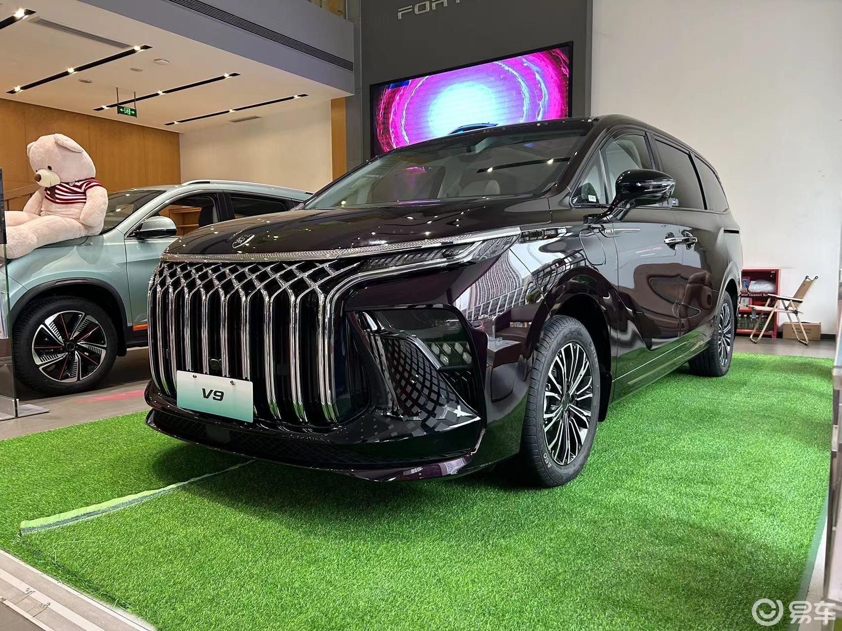 东风风行星海V9实车到店，大过腾势D9，续航1300km_易车