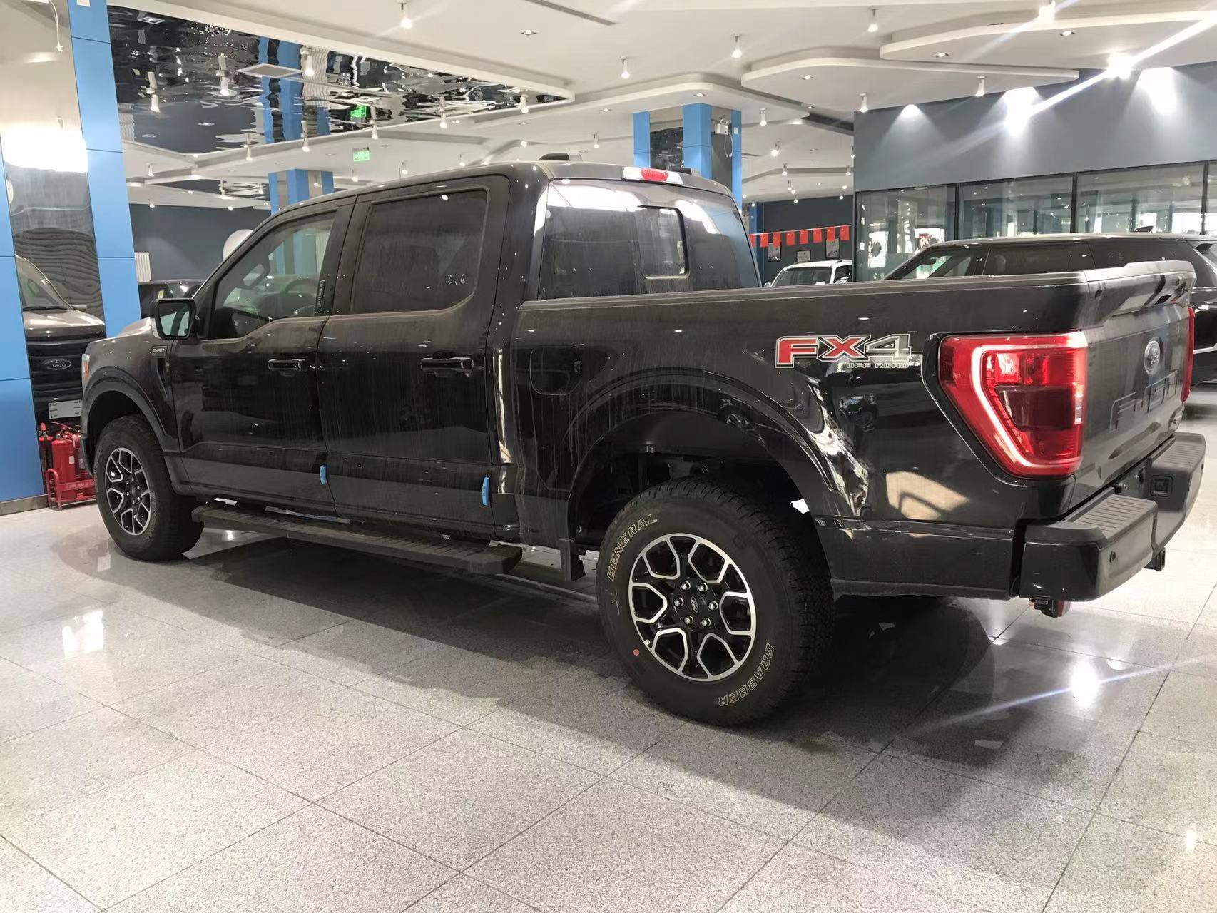 全新21款福特F150XLT国六3.5T上牌图片_易车