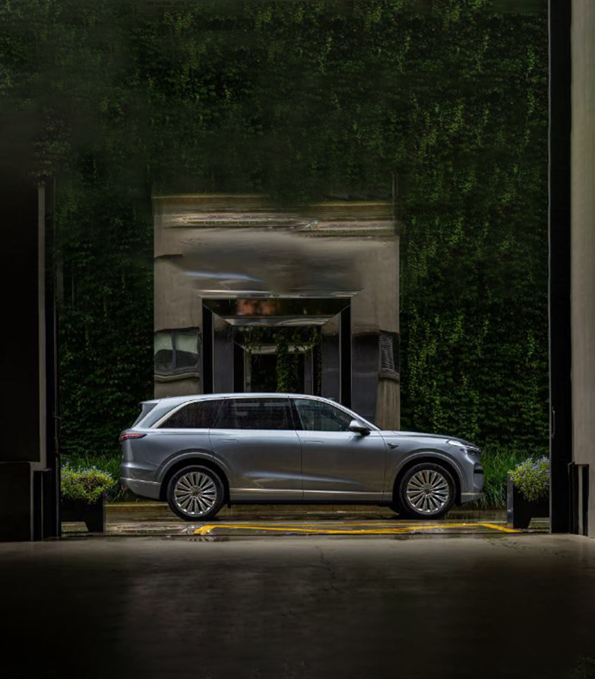 乐道L80&L90同台登场_易车