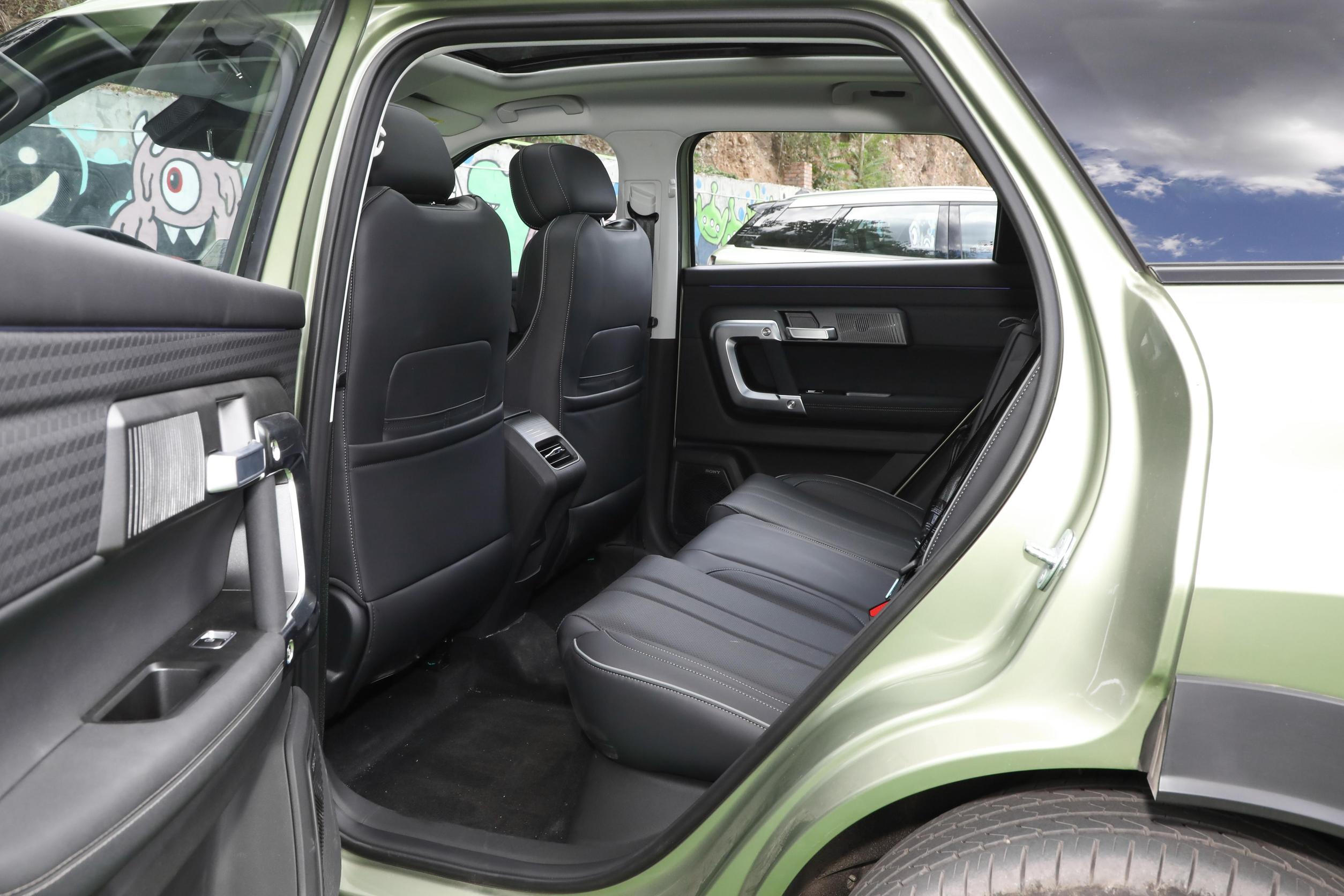 探索06 新车长宽高分别为4538/1898/1680mm_易车