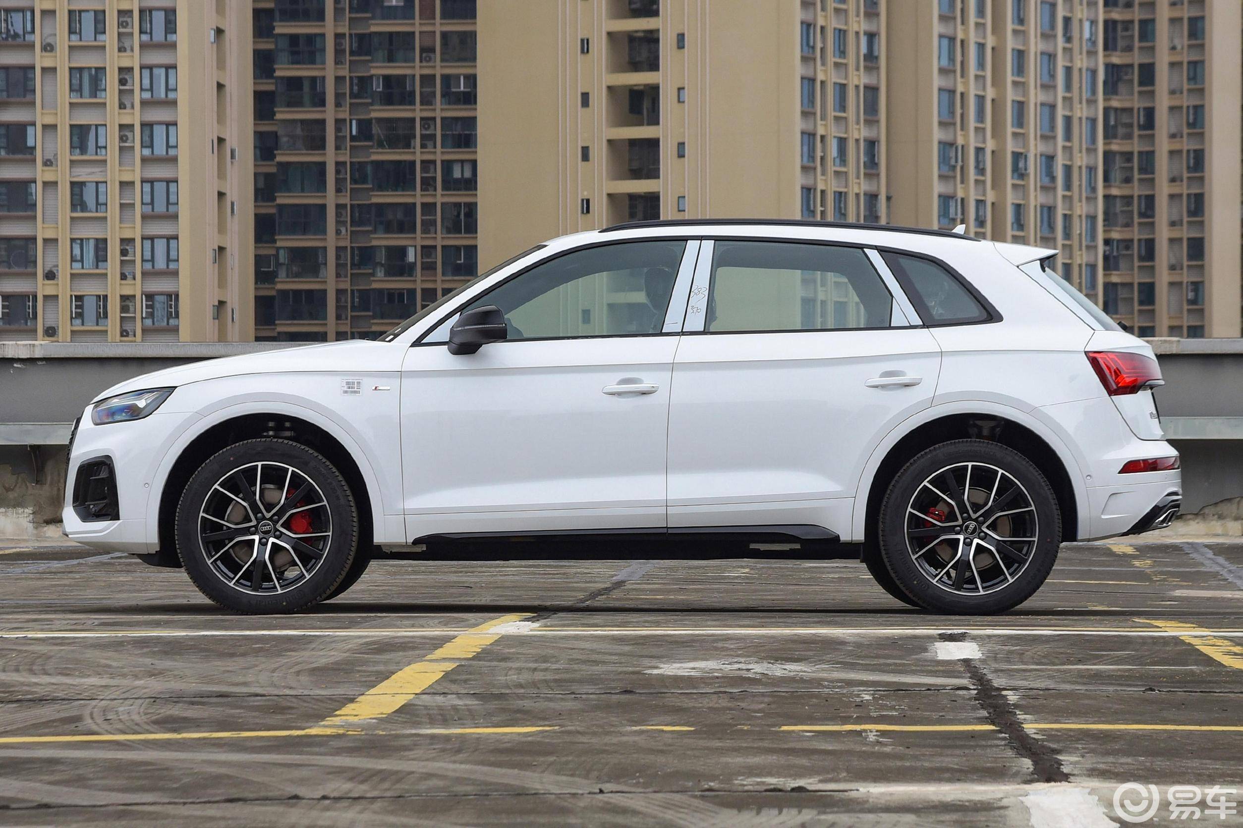 2025款奥迪Q5L配置曝光10月到店！新老款该如何选_易车