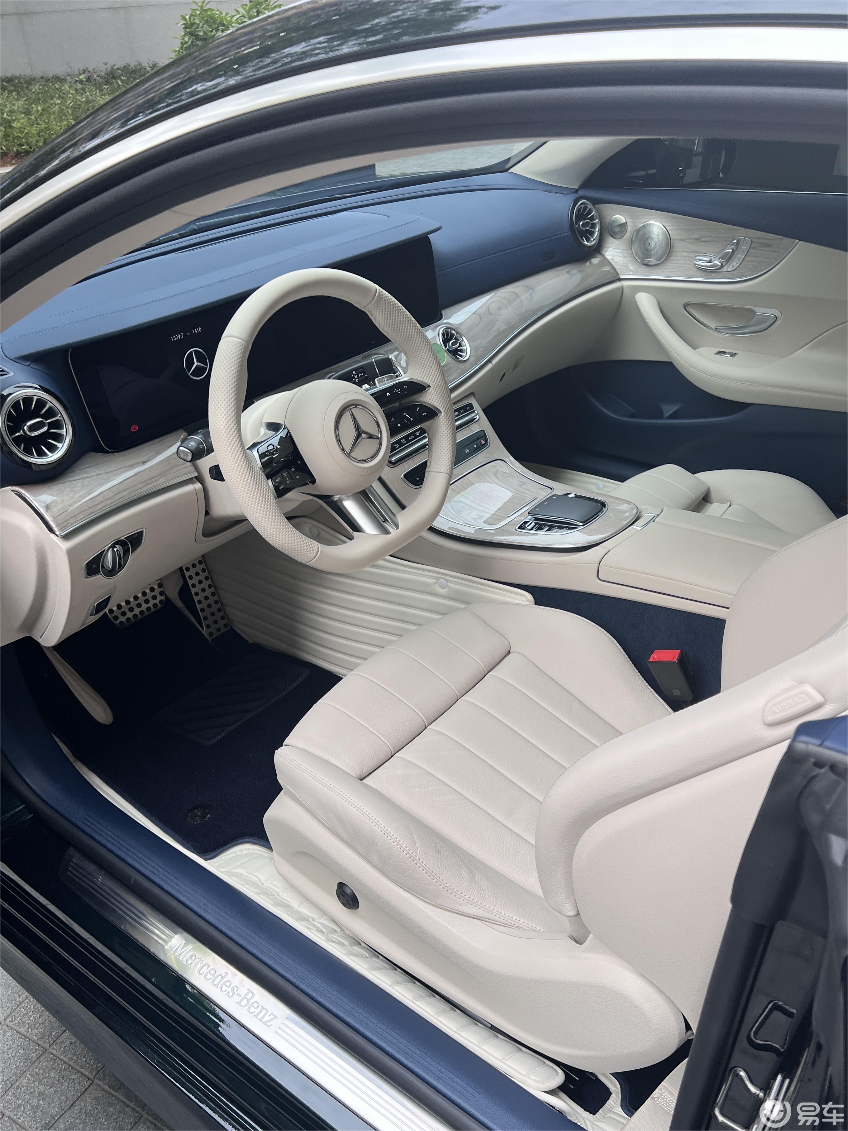 没有人可以拒绝奔驰E260coupe的美貌_易车