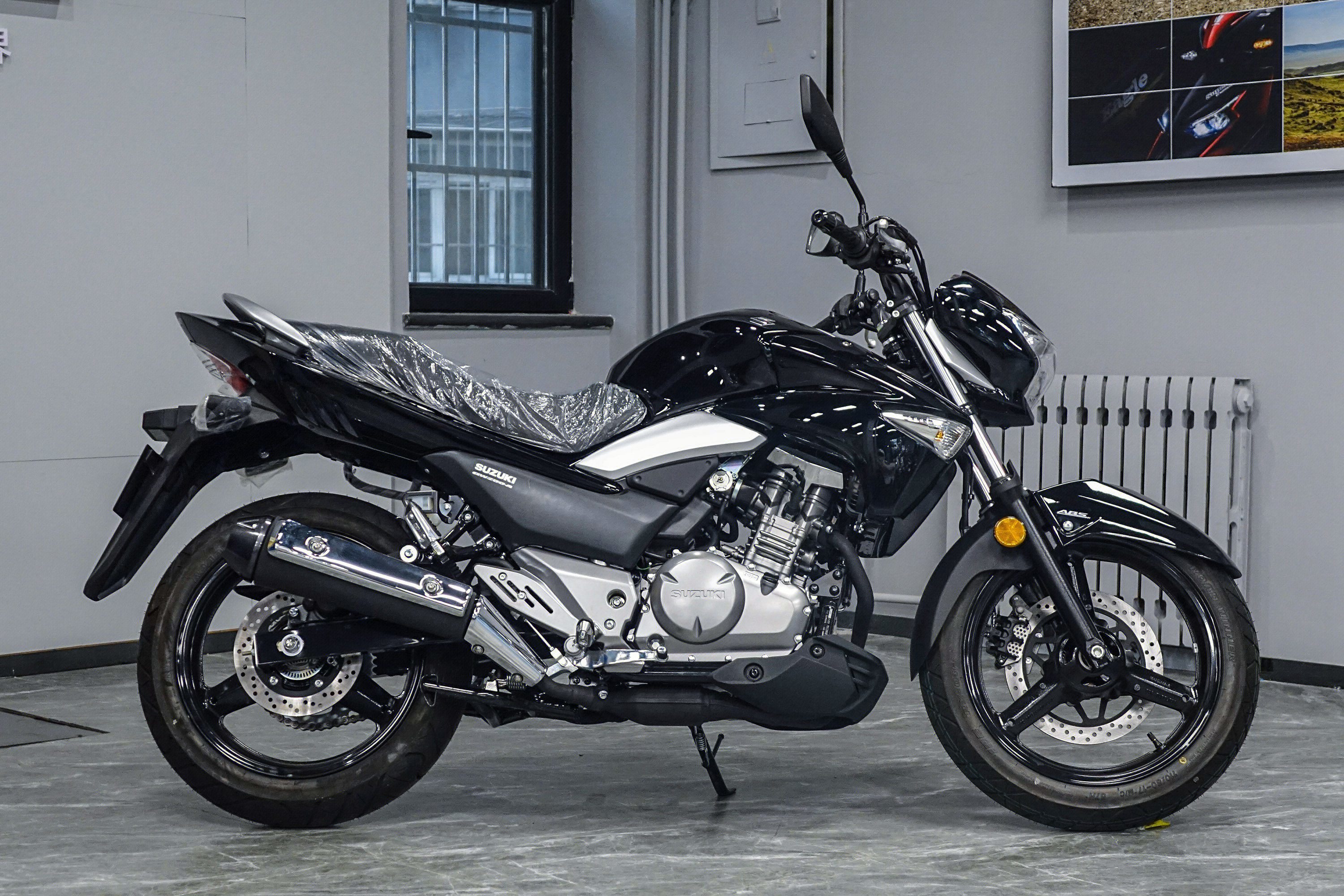 铃木250&豪爵300系列官降 最高降幅5000元_易车