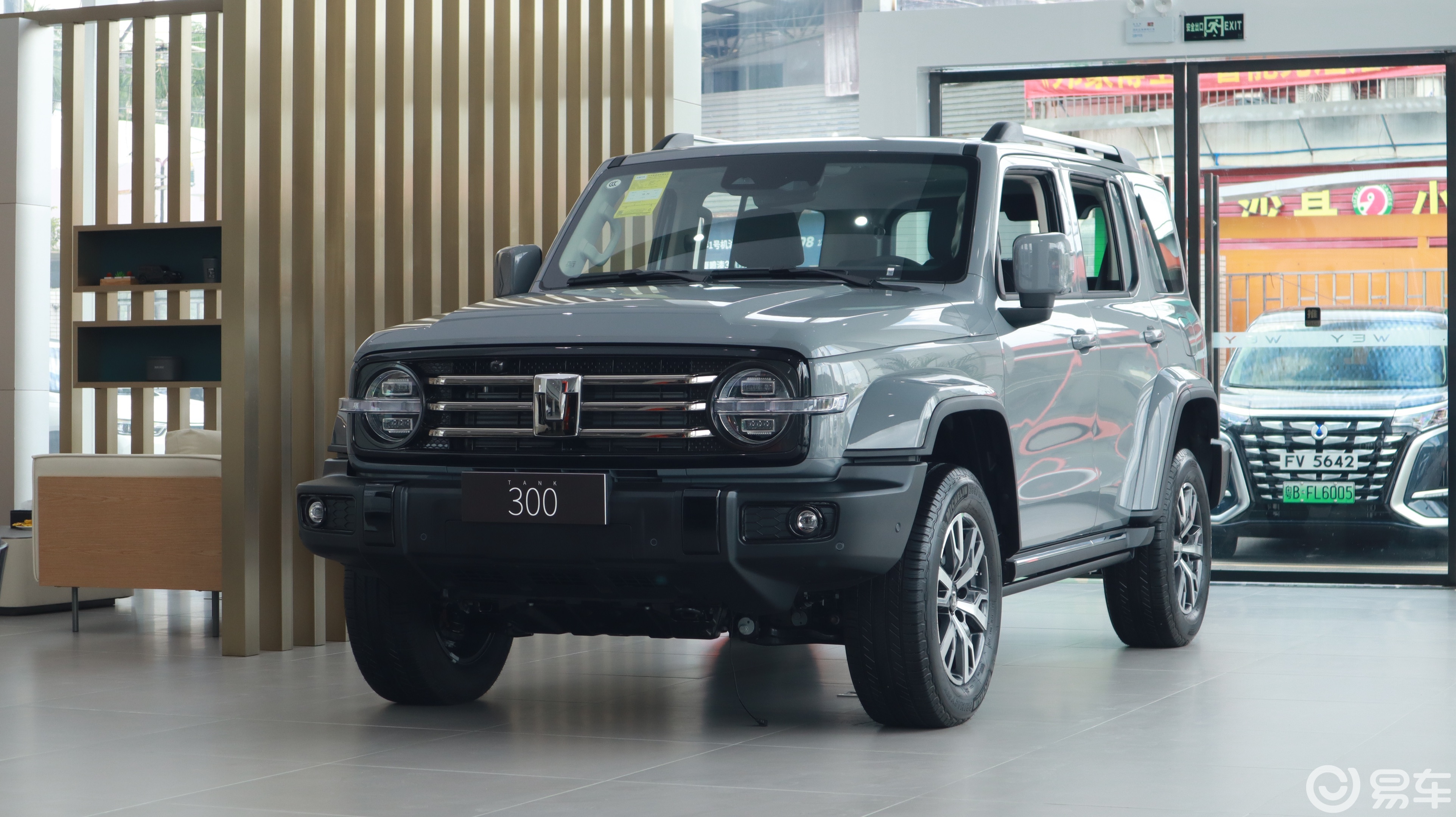 2024款坦克300最大的变化是配置版本从之前的6个优化成了3个_易车