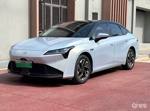 AION S Plus70乐享版OR秦p纯电豪华型该选谁_易车
