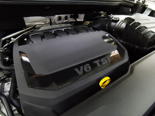 揽境采用的德国进口EA390 2.5T发动机_易车