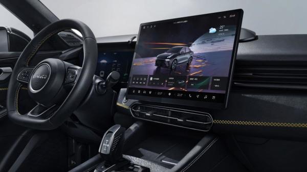 领克车机芯片E03和820A_易车知识库