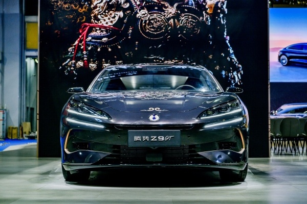 汽车与游戏碰撞火花，腾势Z9GT×黑神话联名痛车惊艳亮相_易车