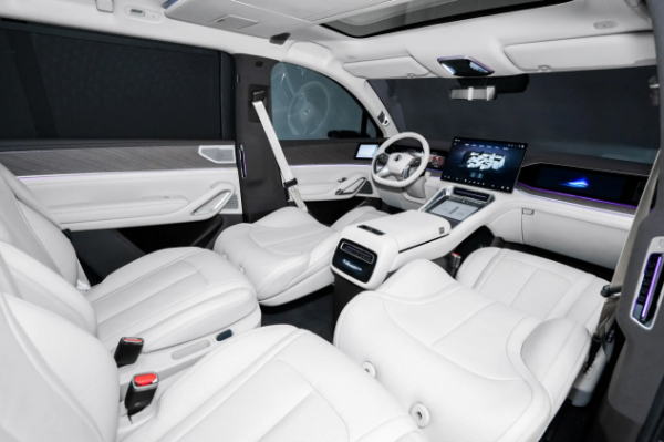 腾势N9提供纯电+增程双动力、800V 5C超充和无感启动技术_易车