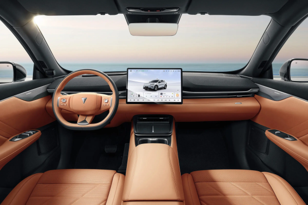 深蓝S05的“智能巡航辅助”功能已升级为“高速智驾领航辅助NOA_易车