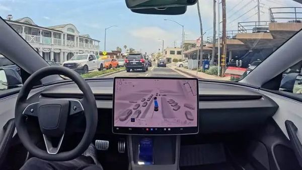 Model Y特斯拉海外FSD与国内版在功能、场景、法规、智驾水_易车