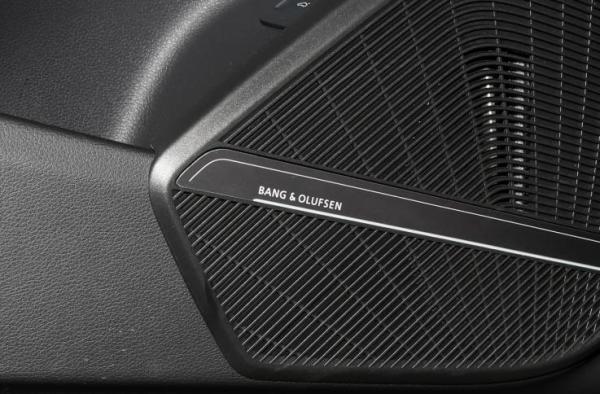 如果在现有的新款奥迪Q5L三款车型中进行选择这款车型当前在终端虽_易车