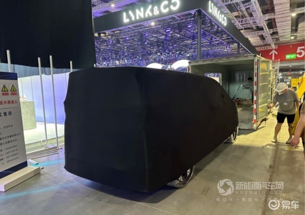 2023上海车展探馆：合创V09实车曝光_易车