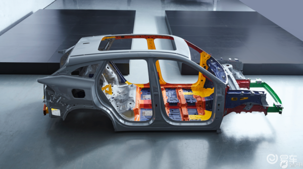 银河L7吉利银河还在车身结构中增加了CBS胶块_易车