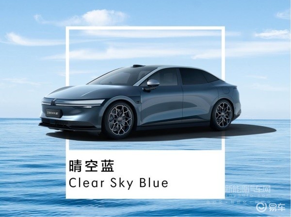ZEEKR 007极氪007将这一抹明媚的蓝赋予黄金比例车身_易车