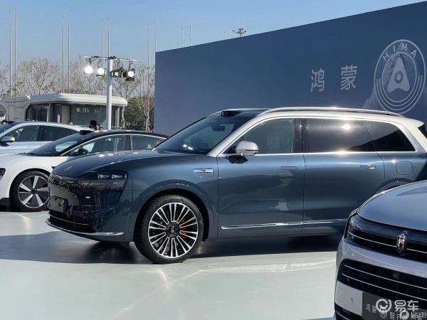 问界M9纯电版本搭载华为“巨鲸”800V高压电池平台52度电池版_易车