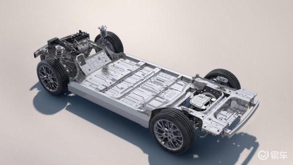 零跑C10自研CTC 2.0电池底盘一体化结构_易车