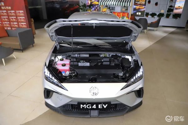 MG4 EV总共搭载了三种规格的电池包使用了上汽自家的躺式电芯和_易车