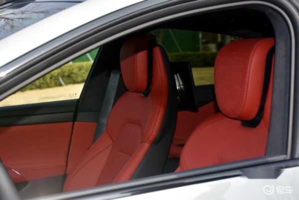 小米SU7全系标配了自研的Xiaomi Pilot辅助驾驶最后就_易车