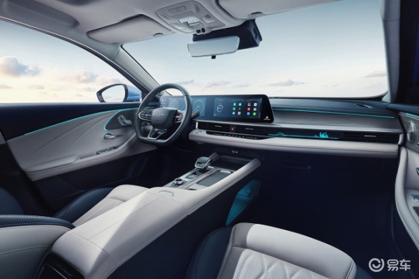 艾瑞泽8奇瑞自主研发的8AT变速箱具备高平顺、高效率、高性能、低_易车