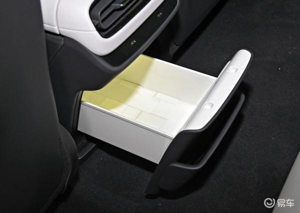 四驱版小米SU7可变为纯前驱或后驱状态“大师模式”也是围绕驾驶体_易车