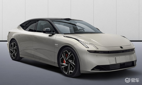 领克E335有媒体曝光了一组领克全新车型的实车图_易车