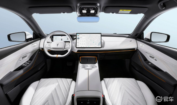 深蓝汽车正式推出了第一款车型深蓝SL03在上市之初深蓝SL03便_易车