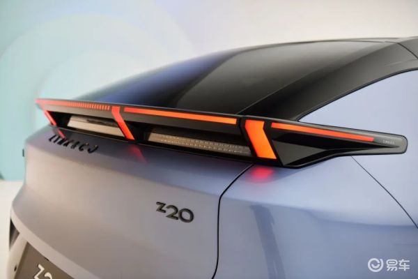 领克Z20Z20的后排有着越级的空间表现_易车