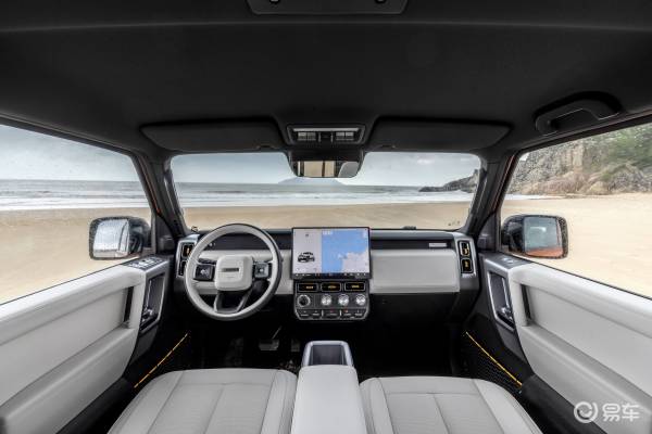 iCAR V23内部拥有68%超高“得房率”后排座椅放倒后可形成_易车