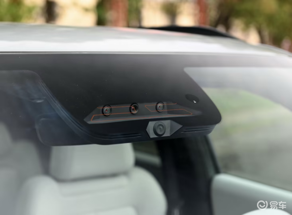 钛3的“iCT安全三件套”包含iTAC智能扭矩控制、CTB高强度_易车