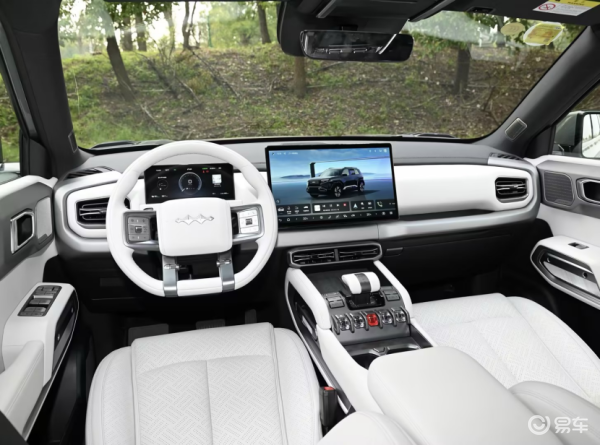 钛3的“iCT安全三件套”包含iTAC智能扭矩控制、CTB高强度_易车