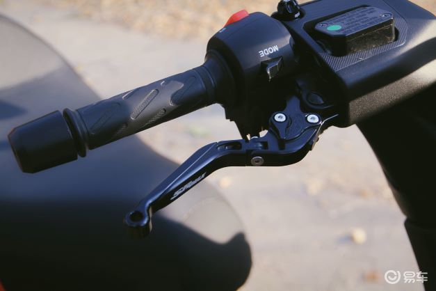 阿普利亚srmax250hpe|一个月骑行体验报告_易车